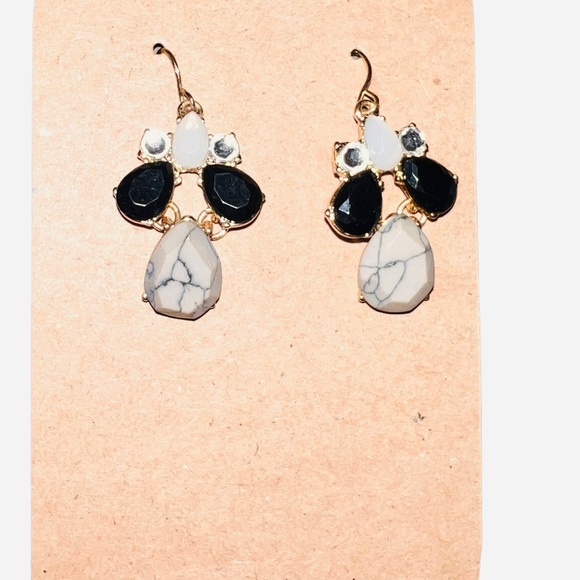 Jewelry | New Black And Gray Cluster Dangle Earrings | Poshmark